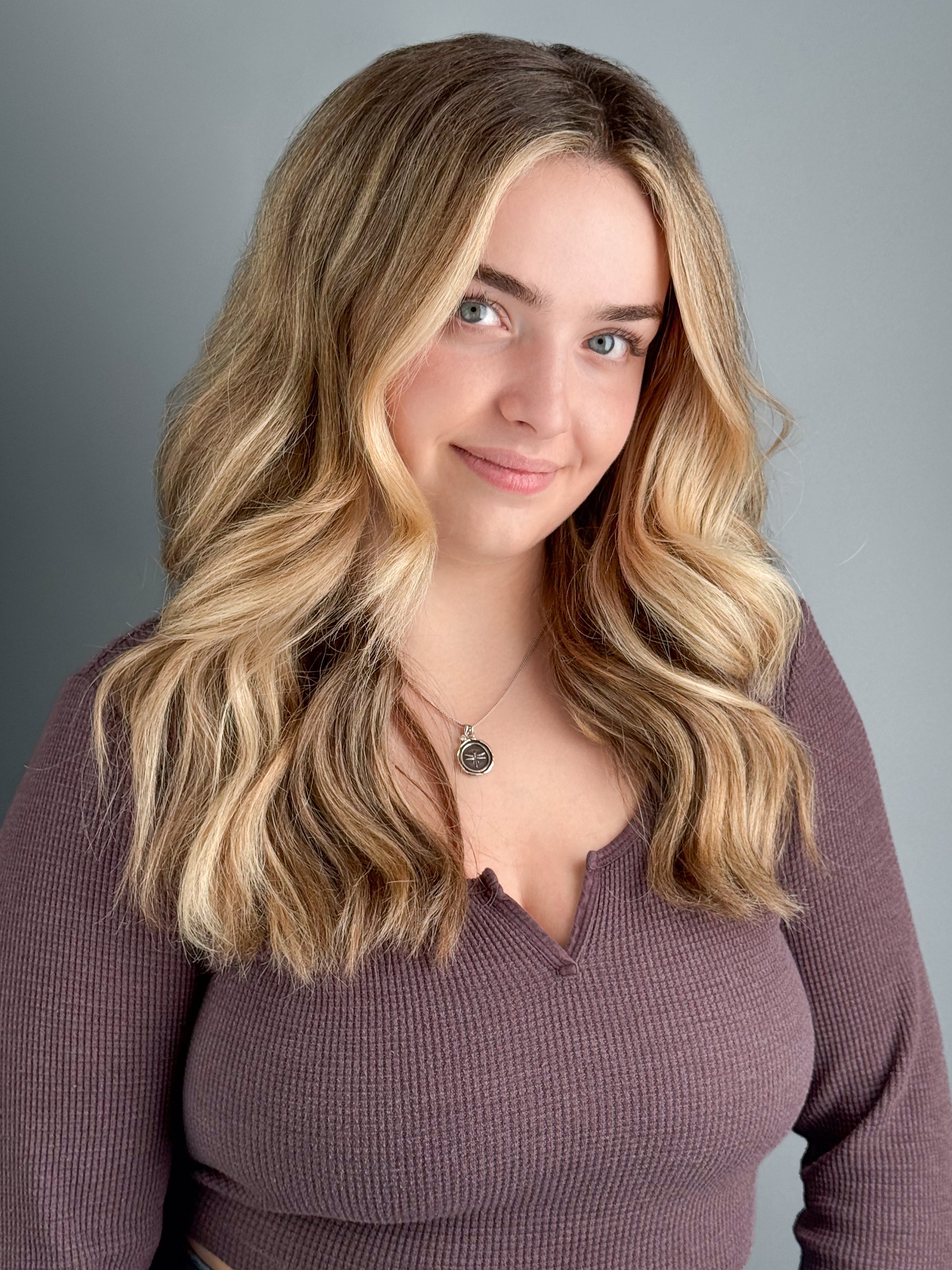 Maggie M – Supernova Salon